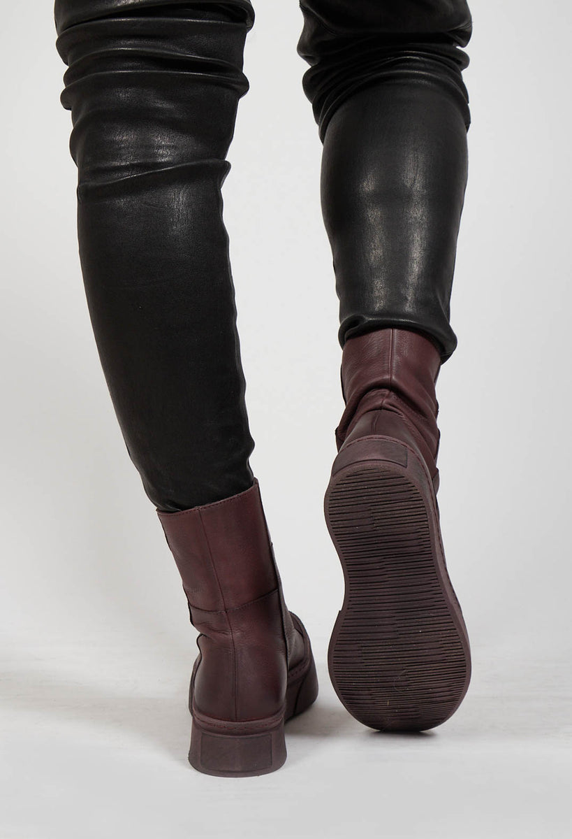 Boots With Front Zip in Gasoline Melanzana – Olivia May