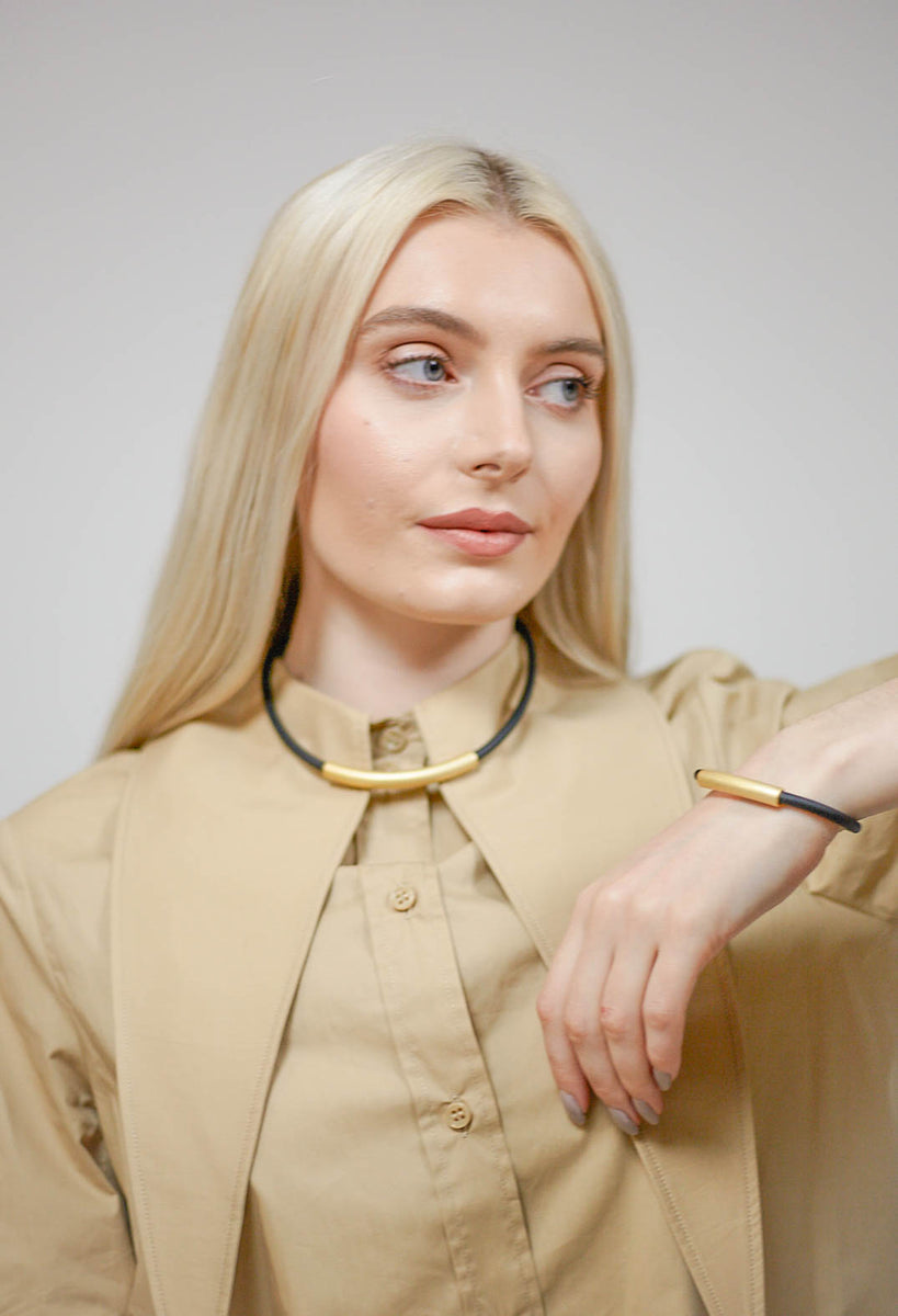 Bender Schmuck PVC Choker with Gold Plated Parts in Black – Olivia May