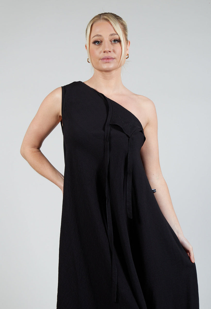 ELOT Dress in Black – Olivia May