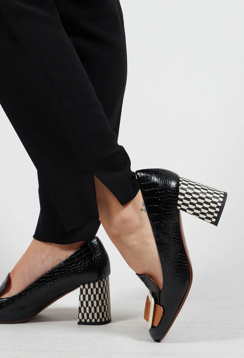 Pema Moc Croc Heels in Sand Maserati Leche – Olivia May